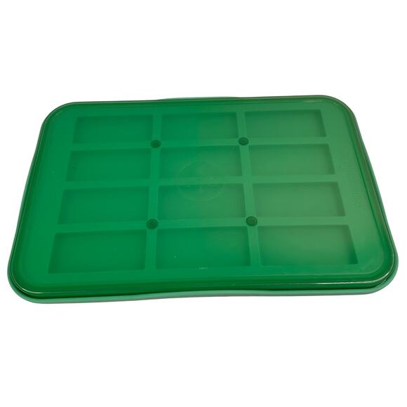Pampered Chef | Kitchen | Pampered Chef Rectangular Silicone Snack Tray ...